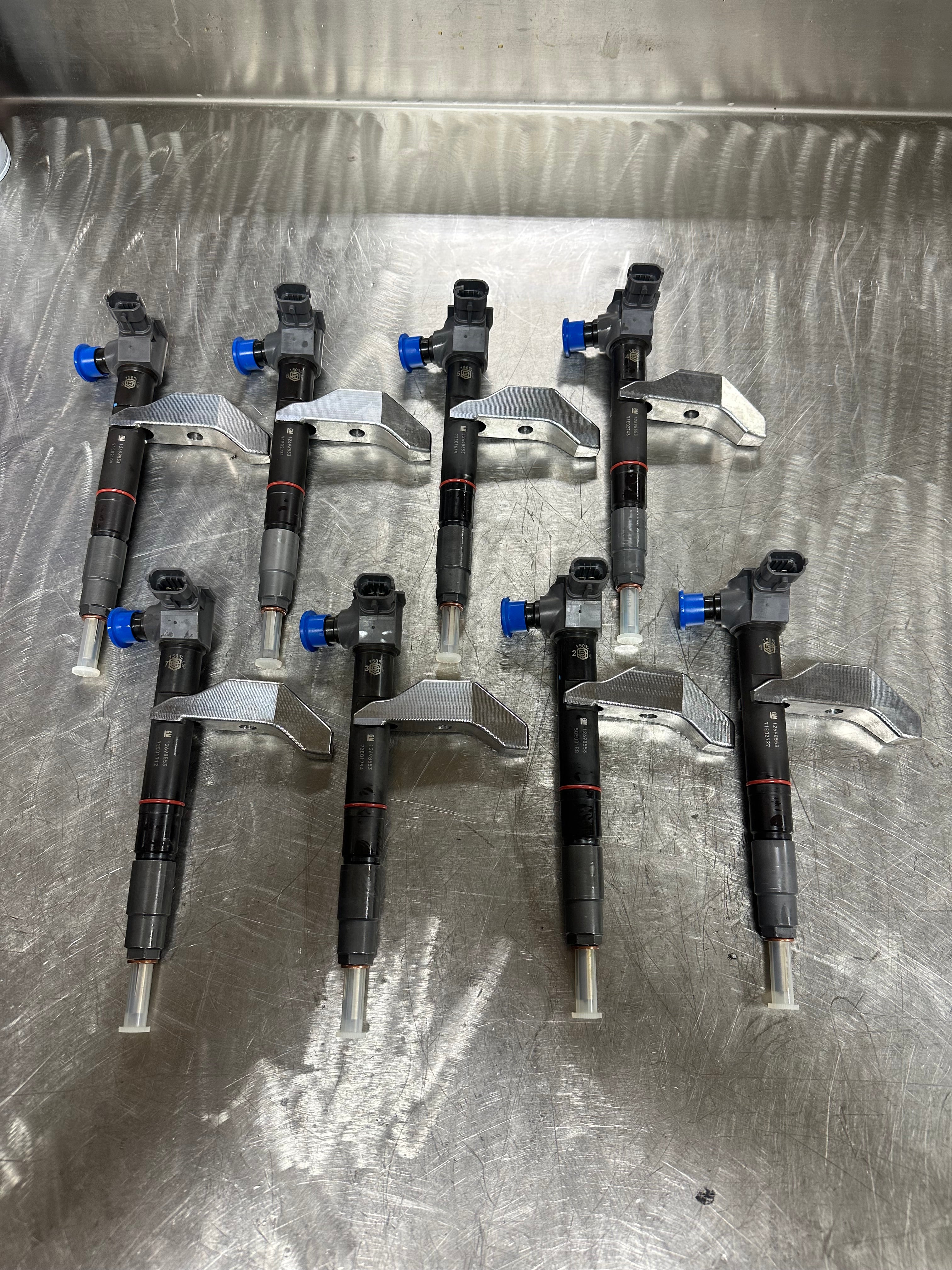 L5P Duramax Billet Injector Hold Downs – Square Root Fab